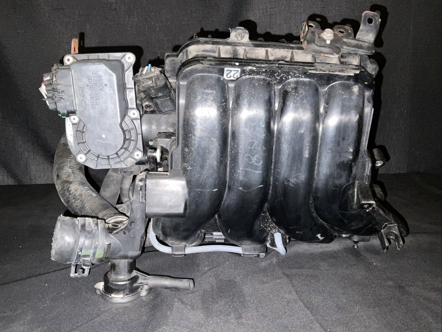 Hyundai Veloster Intake Manifold W/ Throttle Body 1.6L OEM 35100-2B300 ...
